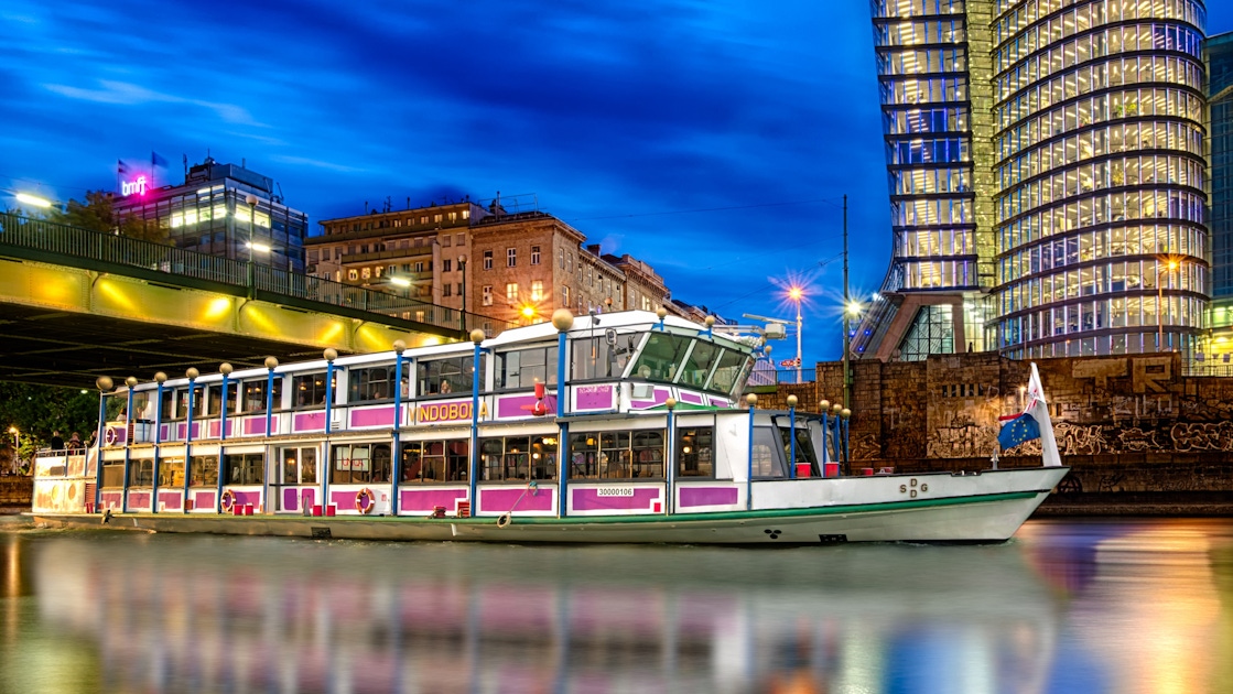 Evening Boat Cruise Vienna | musement