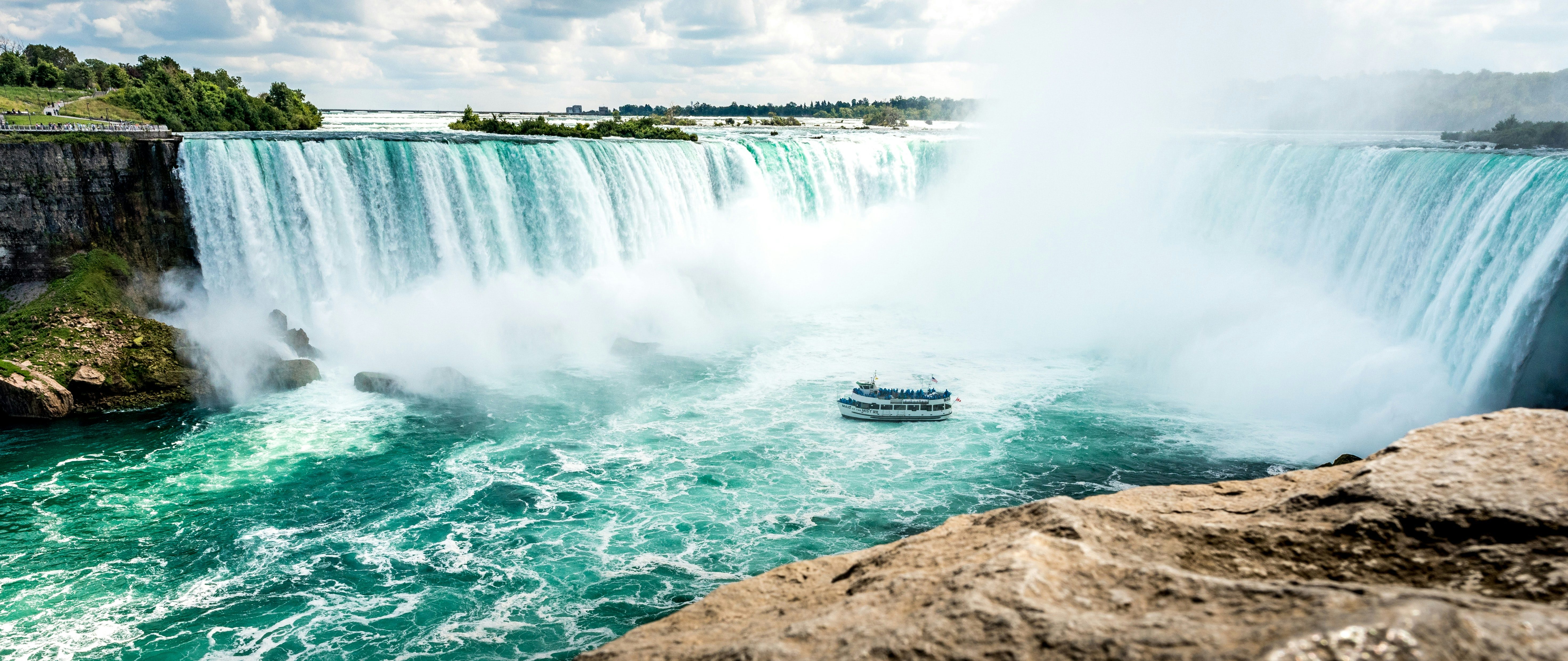 See the famous Niagara Falls with Musement from the shore and from the ...