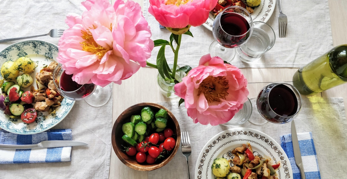 Traditional Russian dinner with local hosts | musement