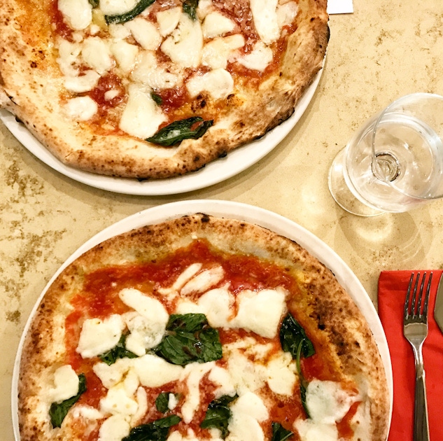 Neapolitan pizza cooking class and dinner in Naples | musement
