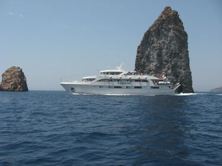 Mini-rejs na wyspy Lipari i Vulcano z Taorminy | Biuro podróży TUI