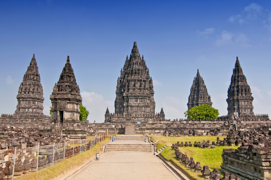Full-day Prambanan Temple tour with cocktail and dinner | musement