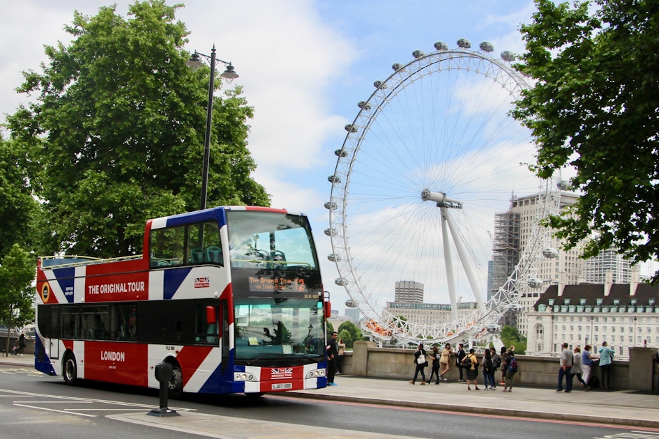 24-hour Original Tour London bus pass with local attraction tickets ...