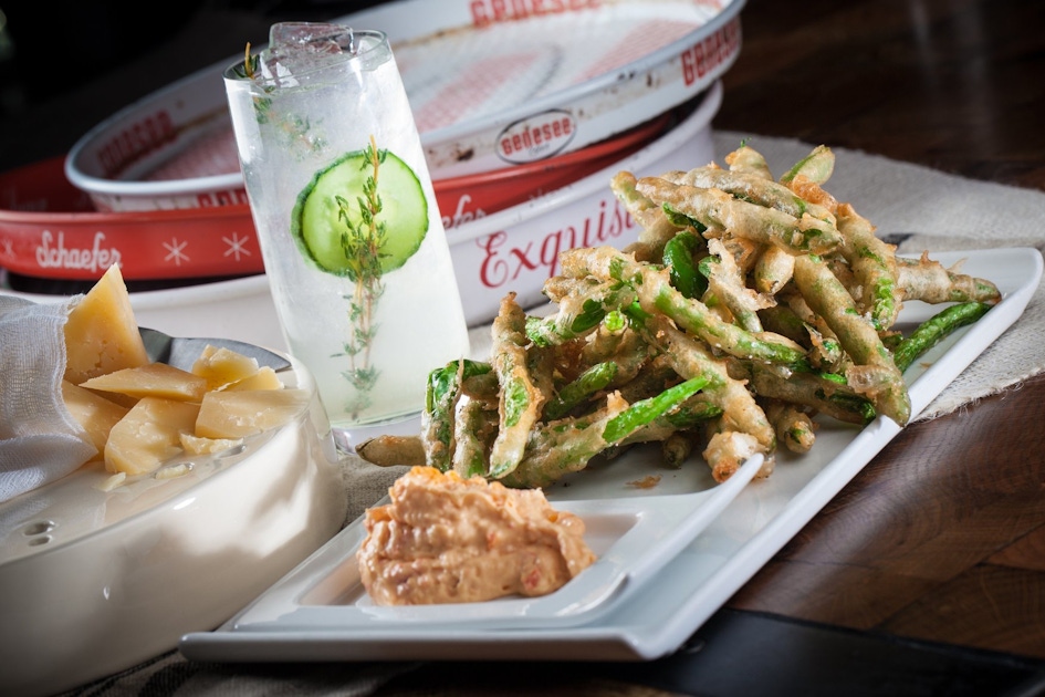 Self-guided 'Finger-Licking' foodie tour in downtown Las Vegas | musement