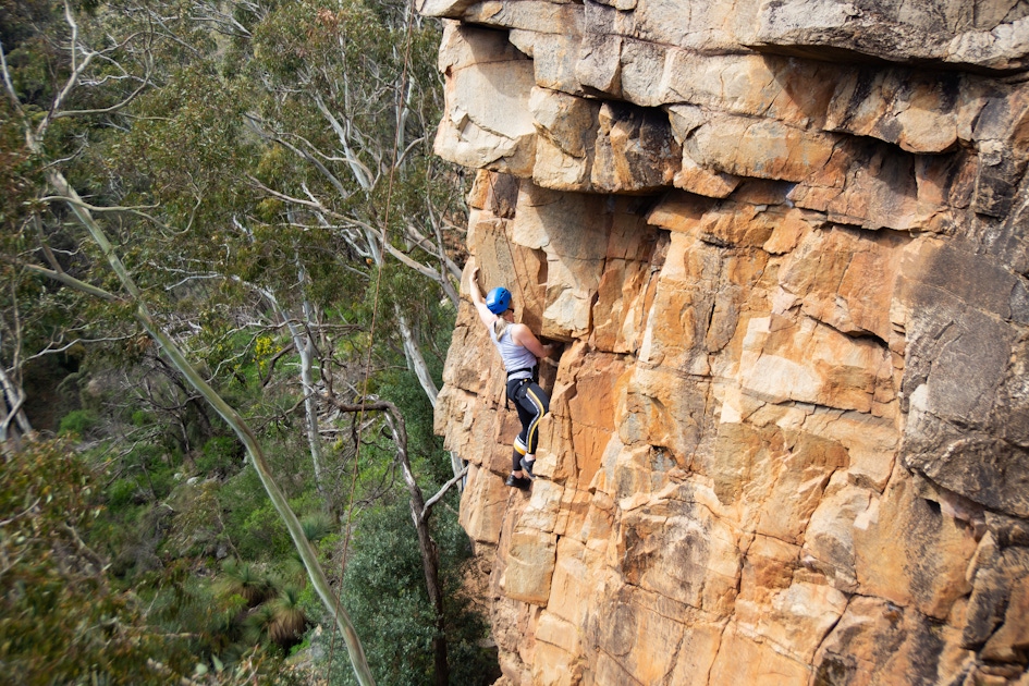 Full-day rock climbing and abseiling | musement
