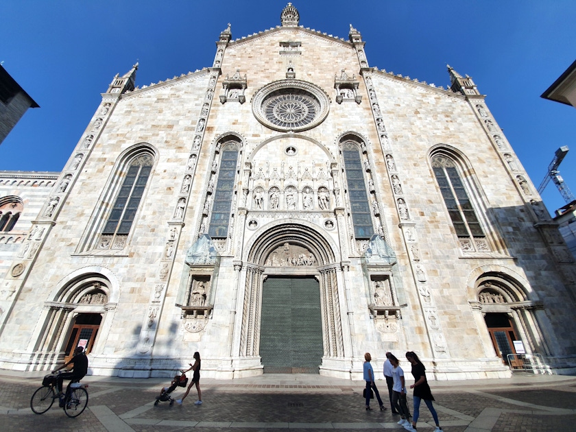 Lake Como, Maggiore and Lugano Tour | musement