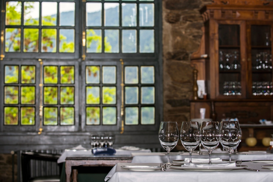 Three Course Menu At Moli Dels Fanals Restaurant Musement