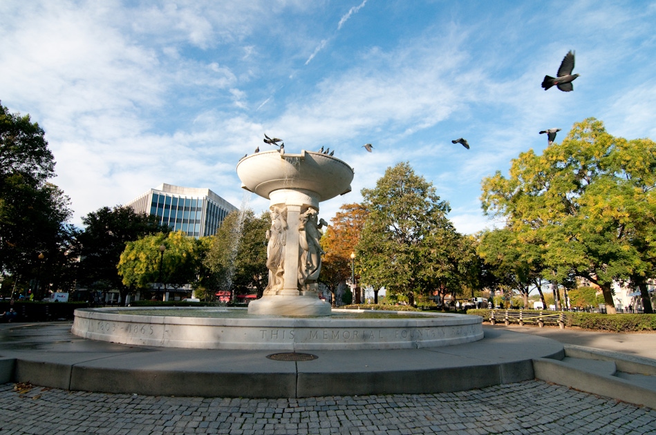 Dupont Circle and Embassy Row tour | musement