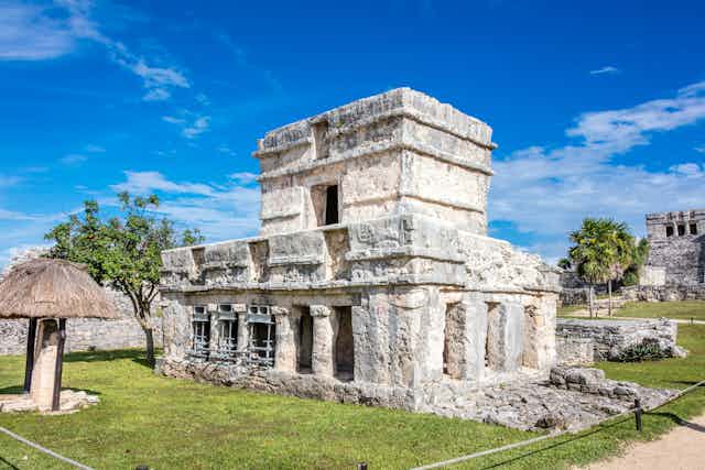 Tulum Tour with Nopalitos Lagoon and Lunch | TUI