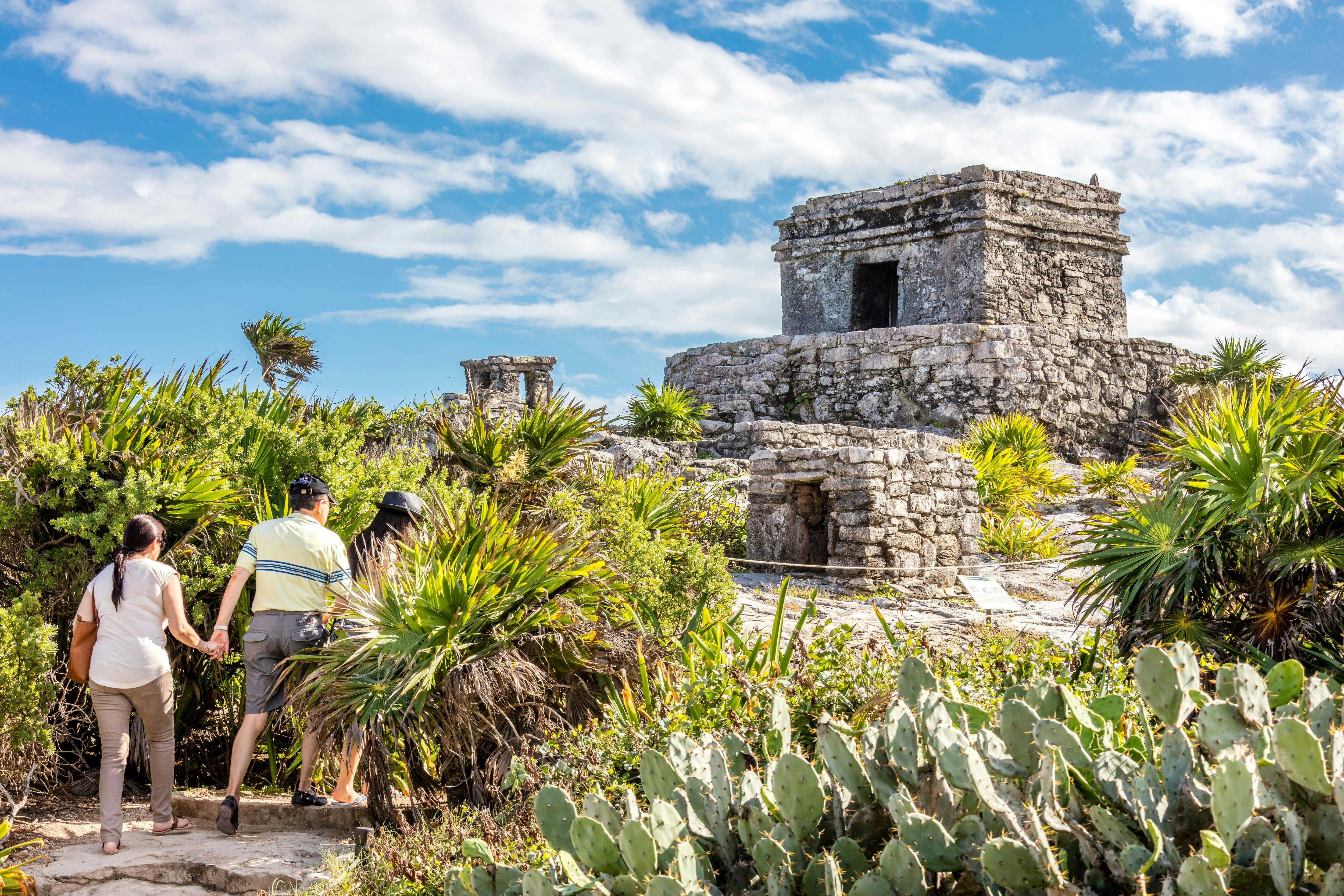 Tulum Tour with Nopalitos Lagoon and Lunch | TUI