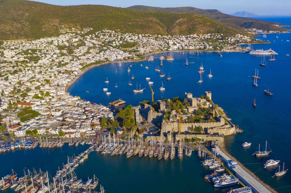 Bodrum city and shopping full-day guided tour | musement