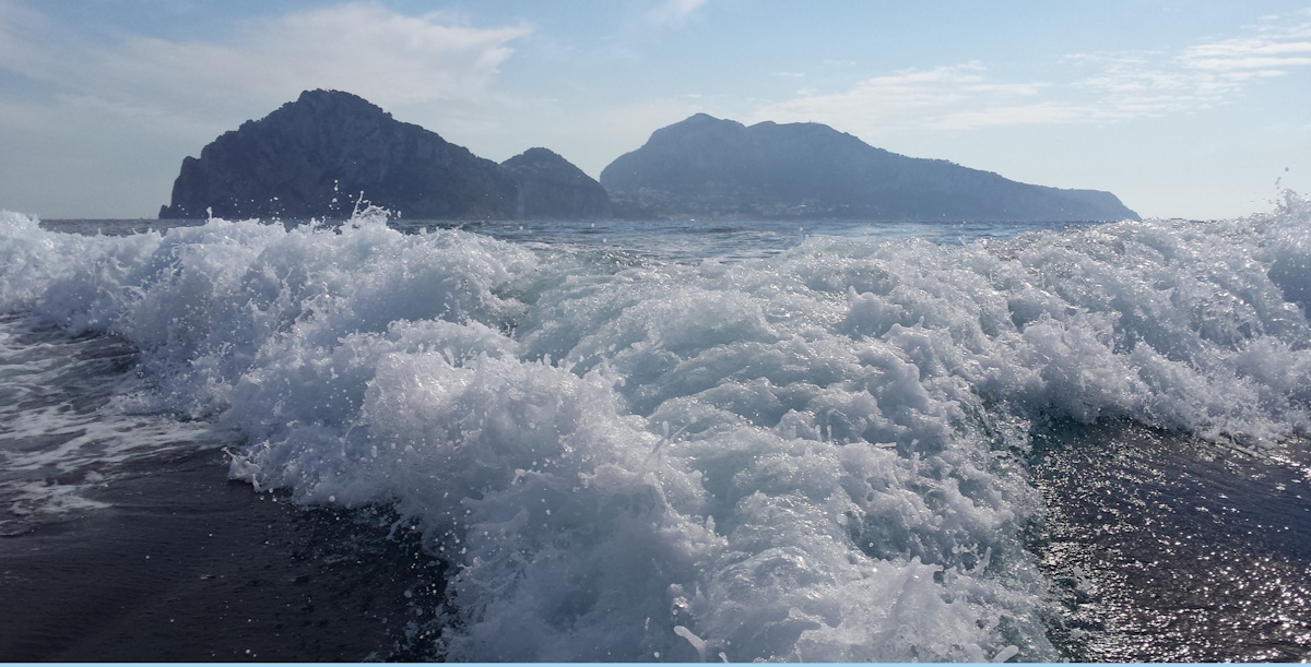 Capri island at night and boat excursion from Sorrento | musement