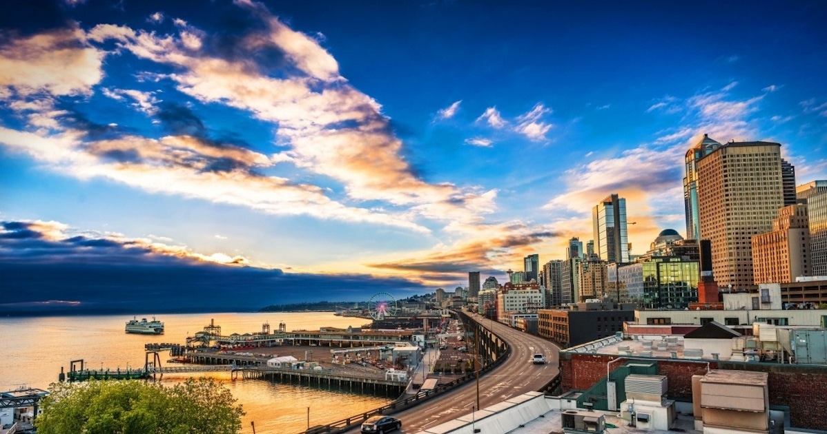 Evening colors sunset sail tour in Seattle | musement