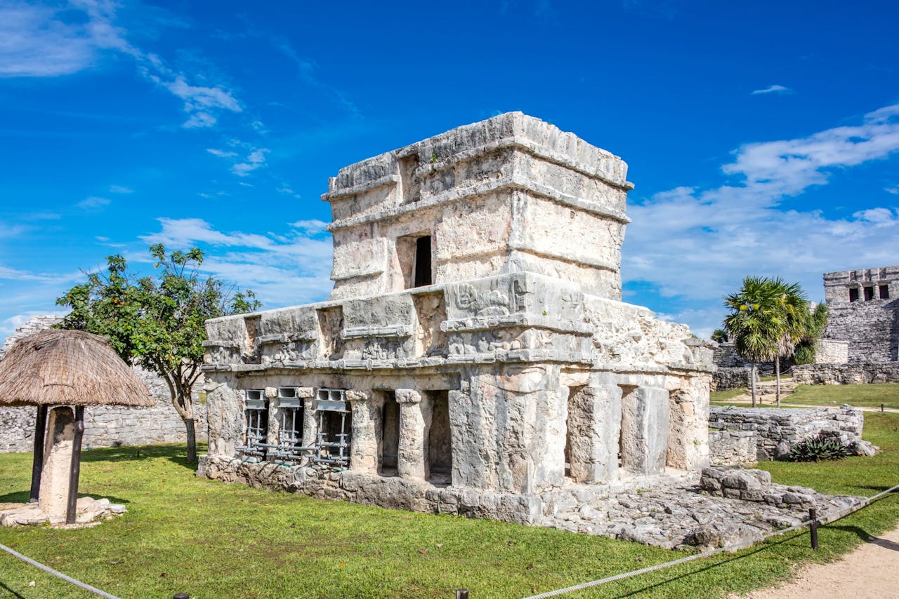 Guided Tour of Tulum and Visit to a Modern Maya Community | TUI