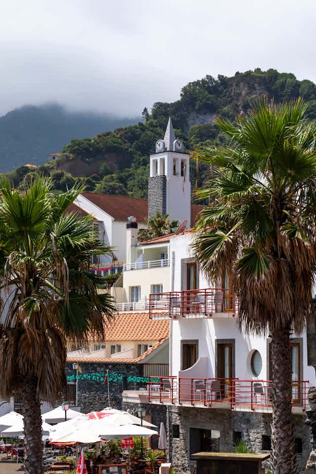Excursión por el este de Madeira con almuerzo, degustación de ron y ...
