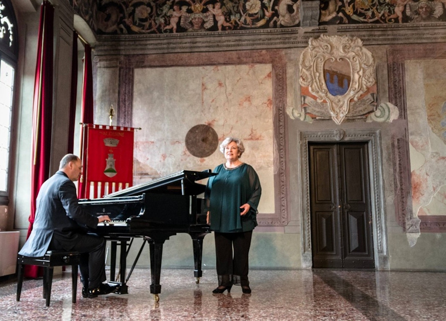 Garda concert VIP front-row ticket | musement