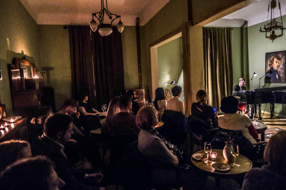 Warsaw Painted with Sounds evening piano concert at the Chopin Salon ...