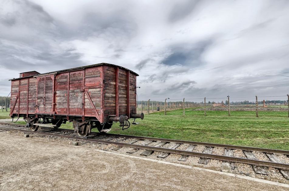 Auschwitz-Birkenau Skip-the-Line Entry Tickets | musement