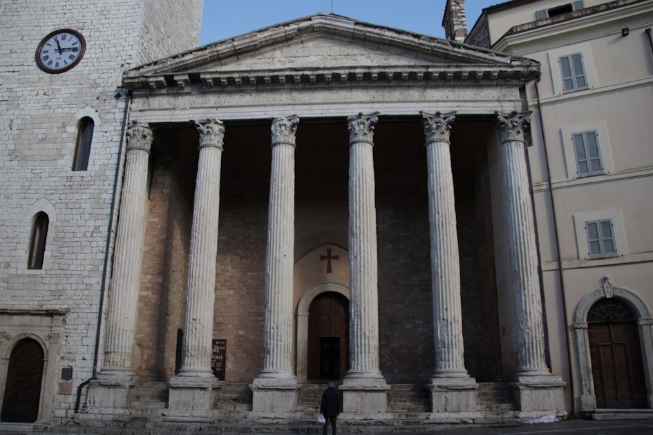 Roman Assisi visita guiada privada | musement