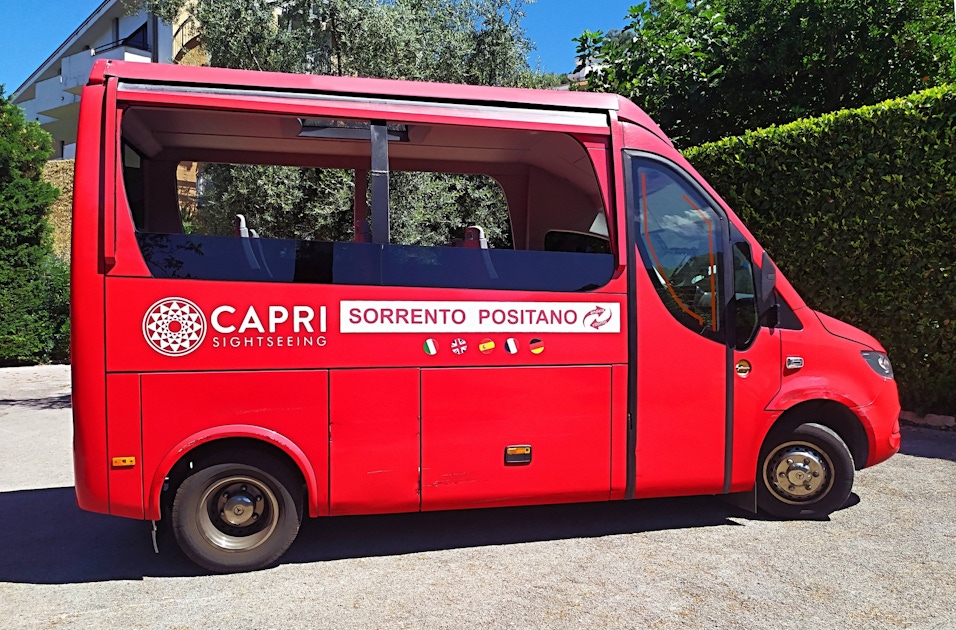 Positano Little Red Bus Shuttle Service from Sorrento | musement