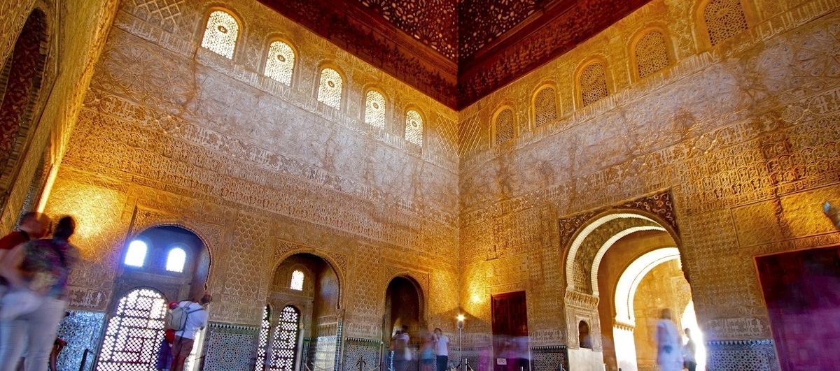 Alhambra, Granada Cathedral and Royal Chapel guided tour in English ...