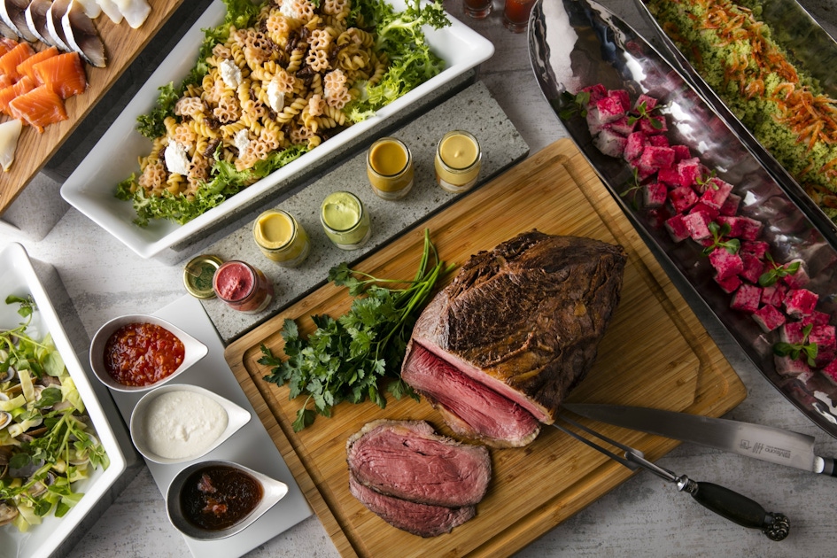 Weekday Seasonal Lunch Buffet at Seascape Terrace Dining | musement