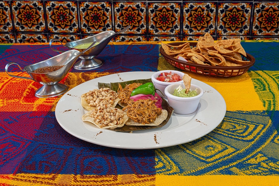 Taste of Mexico market tour with tacos and tequila tastings | musement