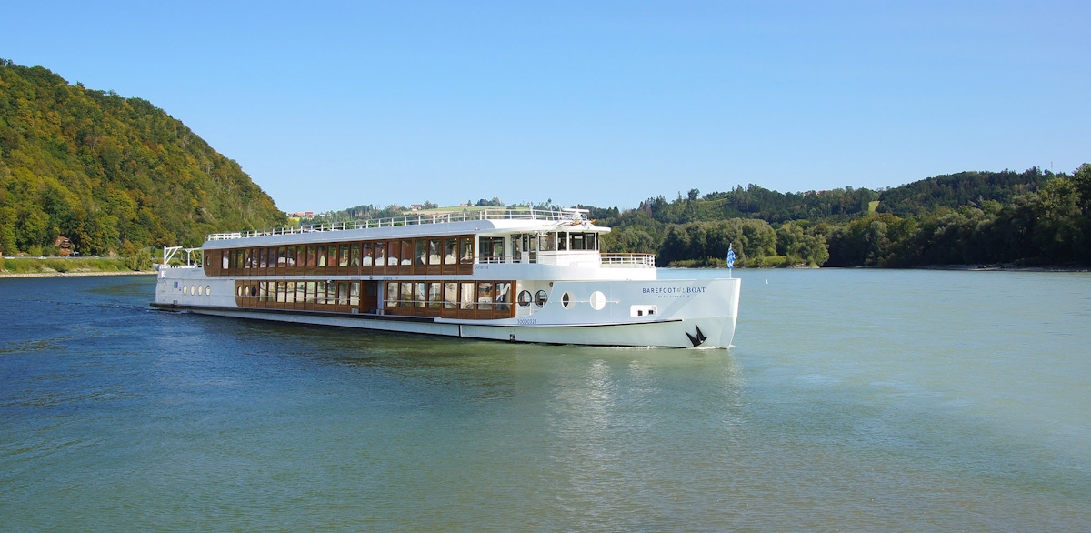 Barefoot Lock Tour from Passau to Engelhartszell | musement