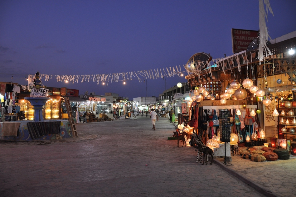 Dahab City Tour by Night with Seafood Dinner from Sharm El Sheikh ...