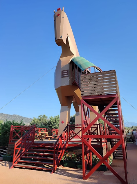 Mythical Labyrinth Theme Park Entrance | musement