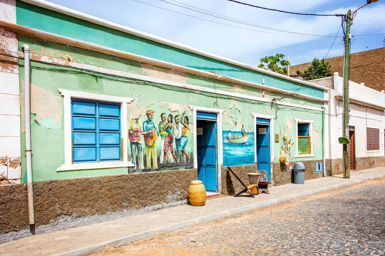 Sal secrets by minibus | TUI