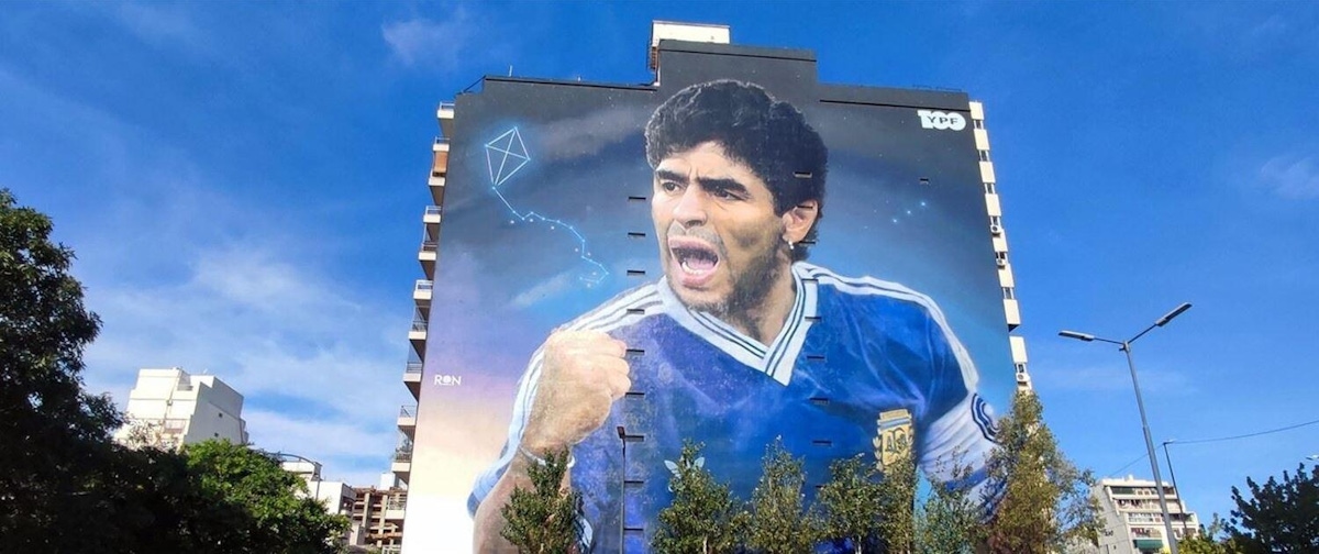 Messi and Maradona Argentine football legends graffiti tour | musement