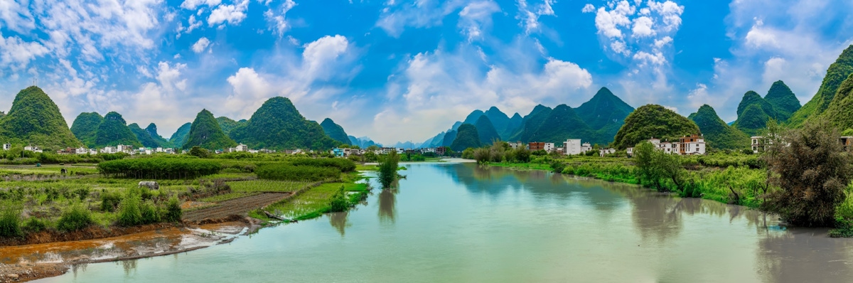 4-hour Yangshuo Tour with Shili Gallery Cycling and Liu Sanjie Show ...
