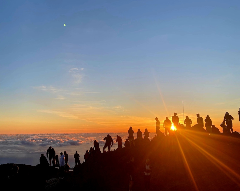 Off-Road Sunrise Experience in Pico do Arieiro, Skywalk at Cabo Girão ...